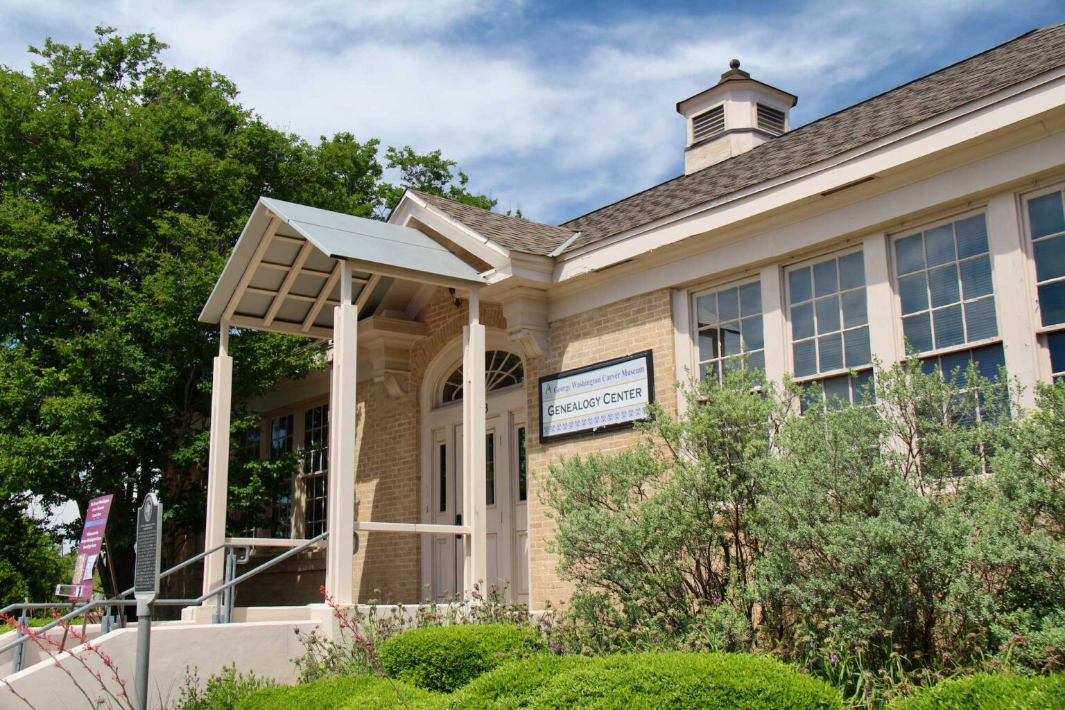 George Washington Carver Museum and Cultural Center – Guide To Austin ...