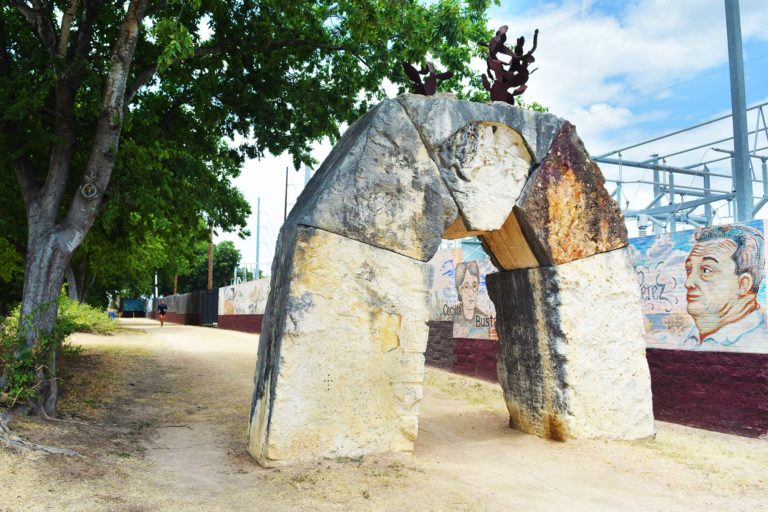 Holly Street Murals – Guide To Austin Architecture