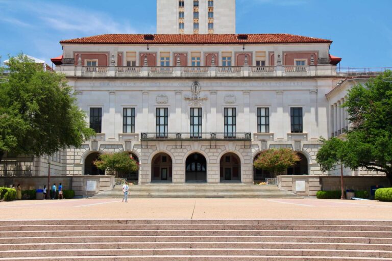 University of Texas (UT) Tower – Guide To Austin Architecture