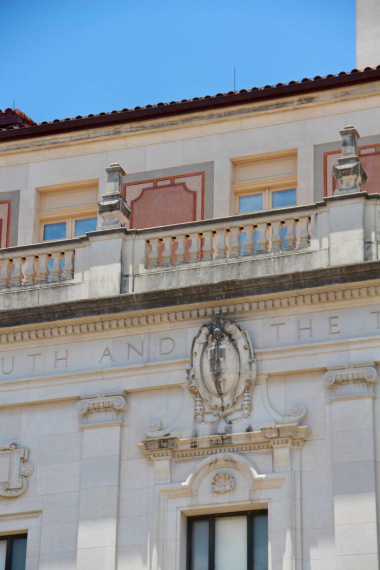 University of Texas (UT) Tower – Guide To Austin Architecture